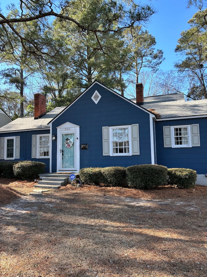 Blue Nest Cottage-quaint 2 Bdrm - Fayetteville, NC