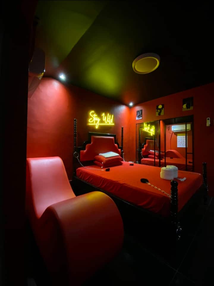 For Couples |50 Shades Of Grey Inspired Staycation - Bocaue