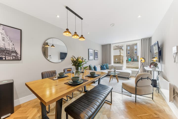 Luxury Central 2-bed 2-bath W/ Free Parking & Ev - Harrogate