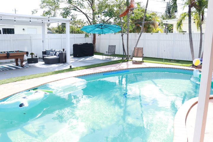 Fort Laud. Elegant Getaway Home*pooltable*minigolf - Fort Lauderdale