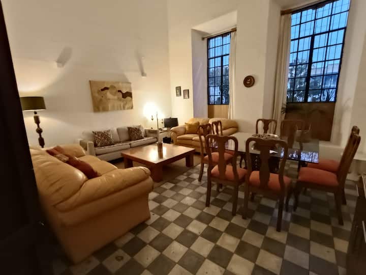 Casa Completa Guadalajara Centro Histórico. - Zapopan