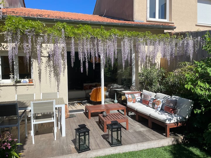 Charmante Maison "éChoppe" Avec Jardin-terrasse - Burdeos