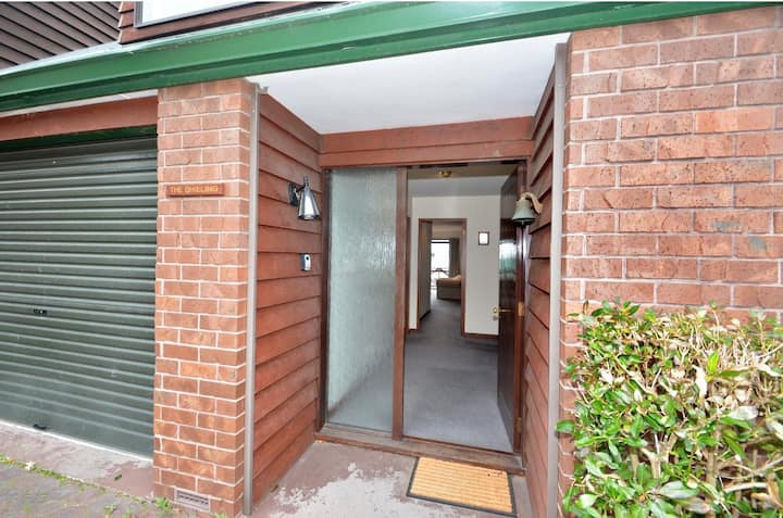 3 Bedroom. 5 Min Walk To Town - Dunedin