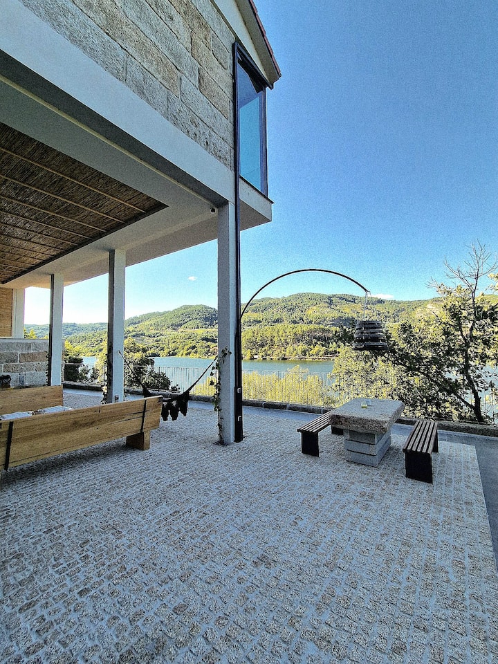 Casadobarqueiro"treixadura" Bodegas•termas•ourense - Carballino