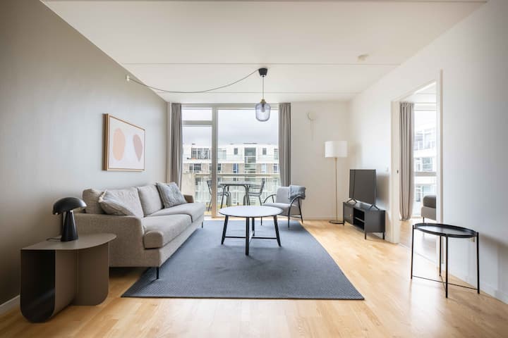 Modern 2 Bedroom Apartment With Private Balcony - Copenhague