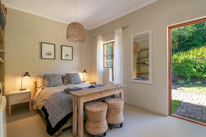 Knysna Central Comfy Units: 2 - Knysna