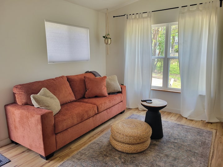 The Little House, Centrally Located - Little Rock, AR