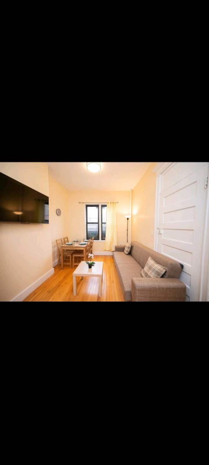 Stunning Apartment Near Subway - New York City