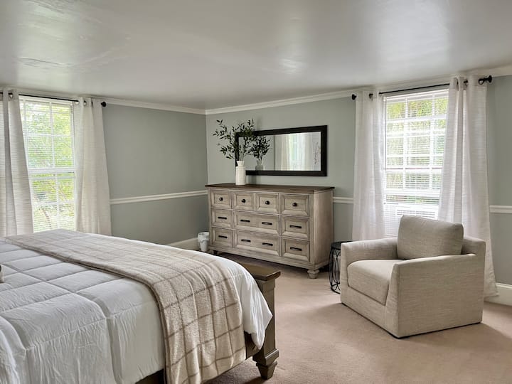 Historic Acres Lodge•lancaster County Experience• - Strasburg, PA