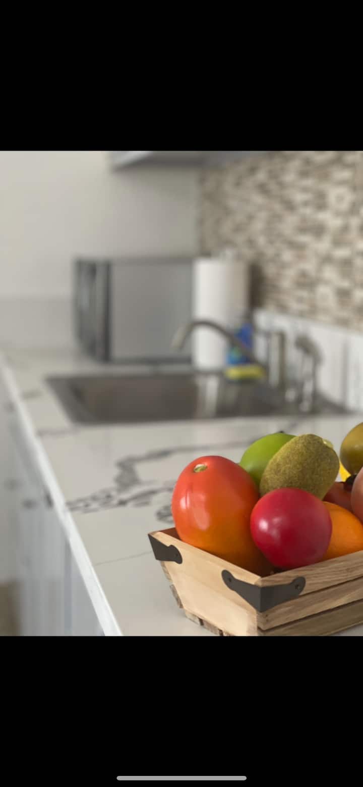 Modern Suite 15 Min From Strip - Henderson, NV