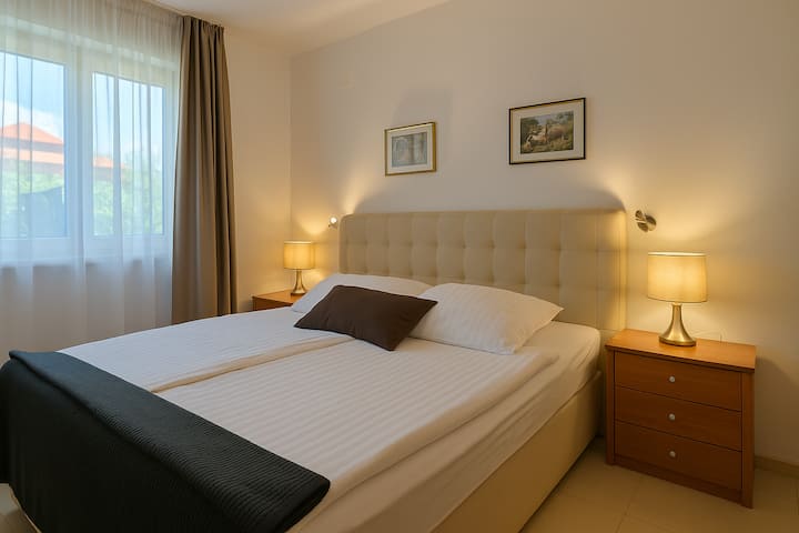 Aparthotel Gaja- Apartma Z 1 Spalnico S Teraso - Bled