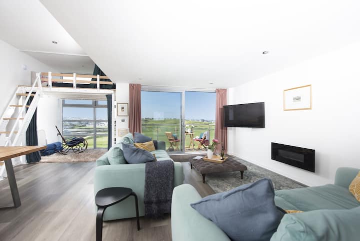 Penthouse 53 Zinc (Sleeps 8) - Perranporth