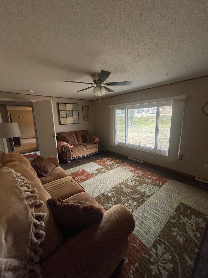 Spacious Home For Large Groups, Route 66 Near Base - Waynesville, MO