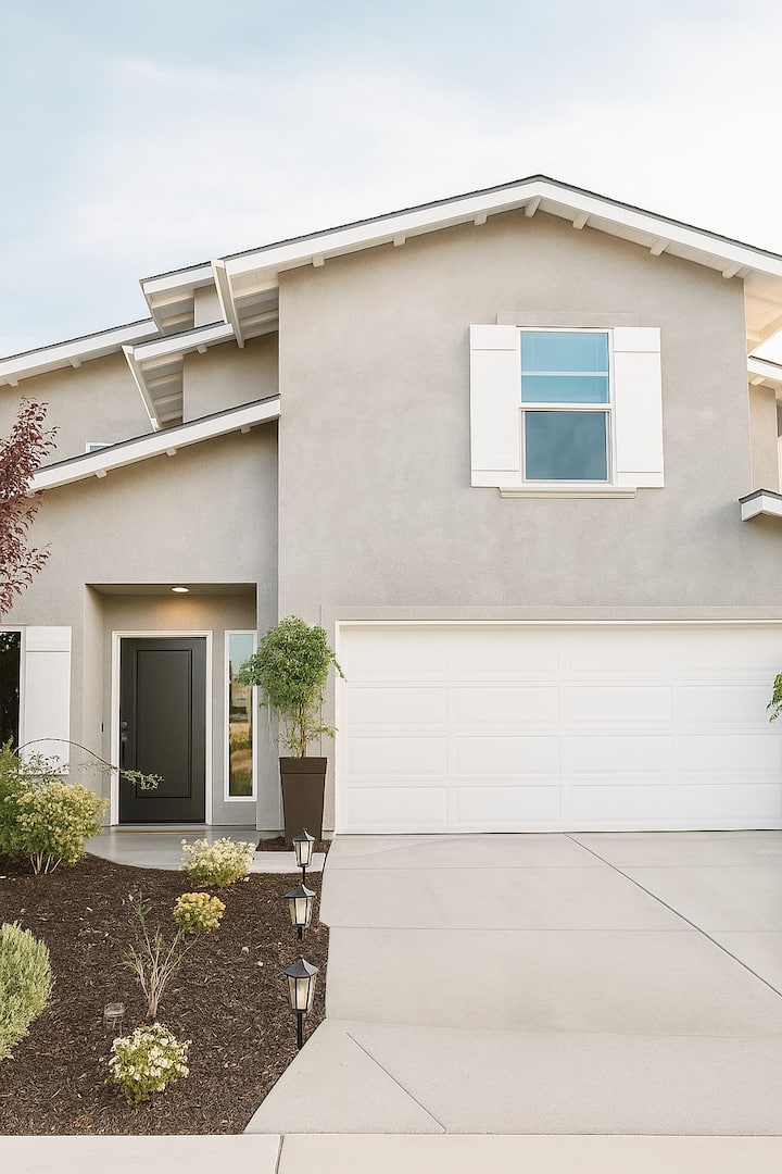 The Secret Garden - Tehachapi, CA