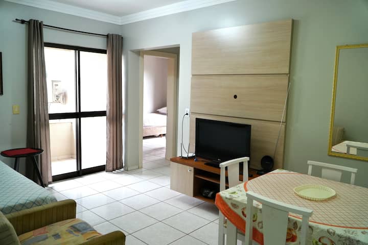 Apt De 2 Quartos Com Garagem Fechada E Climatizado - Chapecó