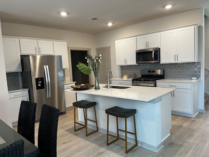 New Home - San Marcos, TX