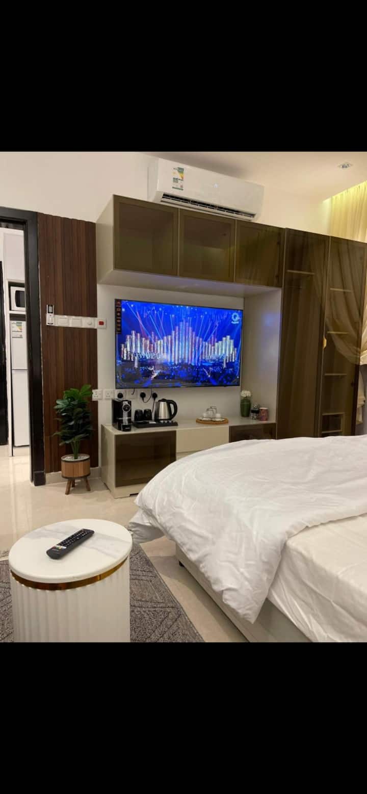 استديو غرفة دخول ذاتي قرب المطار - Riyadh