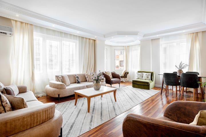 Superb &Spacious 4br-2ba /Cevahir Mall-metro - Beykoz