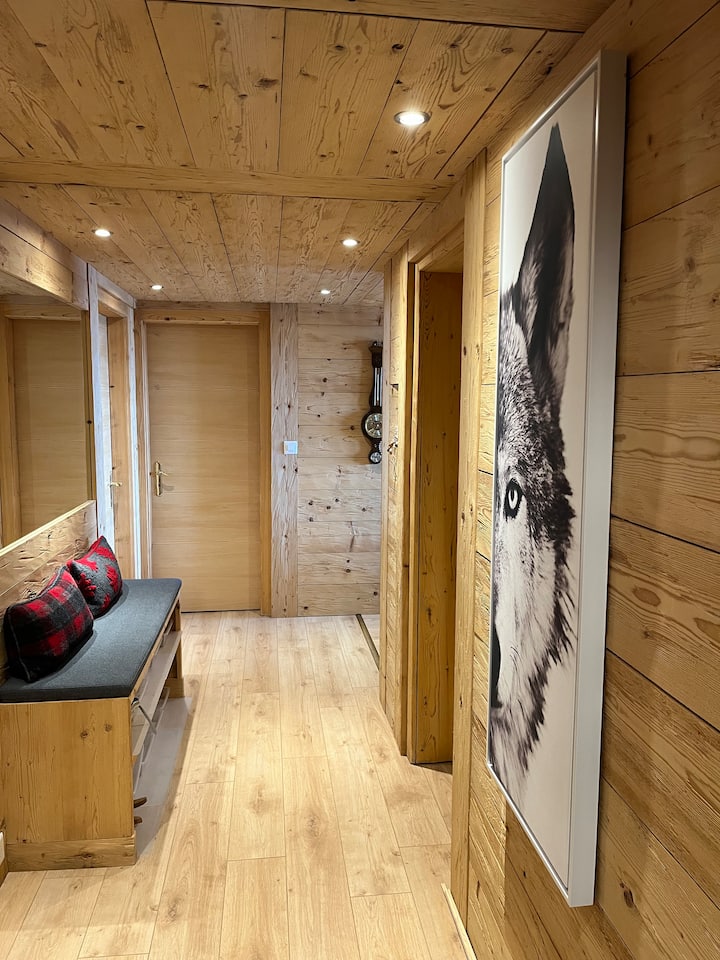 Beautiful Attic In Crans Montana - Anzère