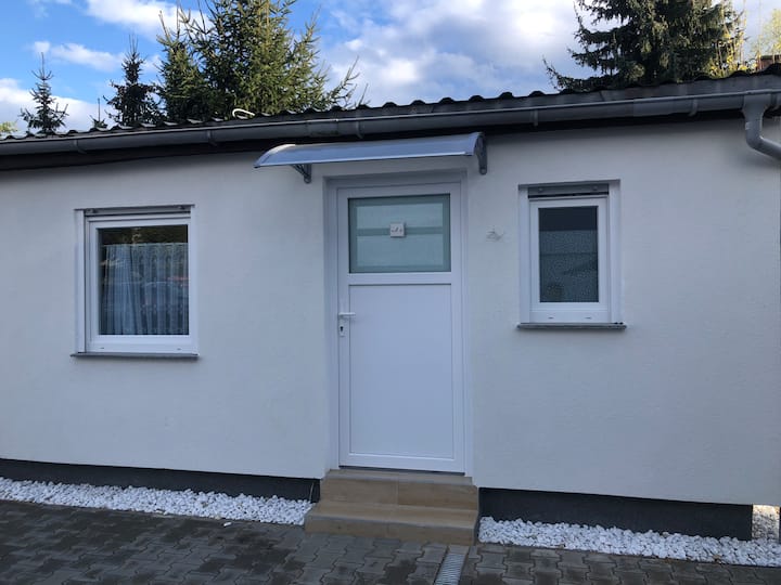 Asiatisches Landhaus Klein Apartment - Weißenfels