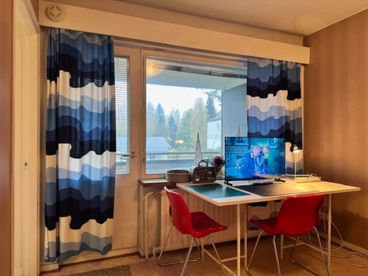 Yksiö Keskellä Kylää. - Petäjävesi