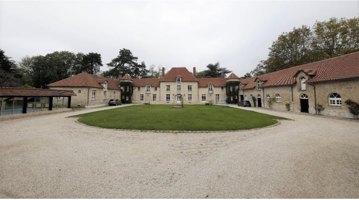 Charmant Château Près De Paris - L'Isle-Adam