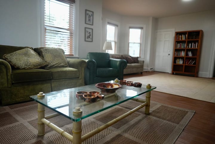 A Rare Gem Near Downtown Prov - Providence, RI