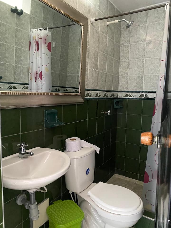 Apartamento Ubicado En El Centro - La Mesa