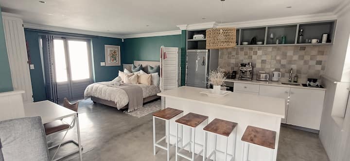 Cliff Path Cottage - Hermanus