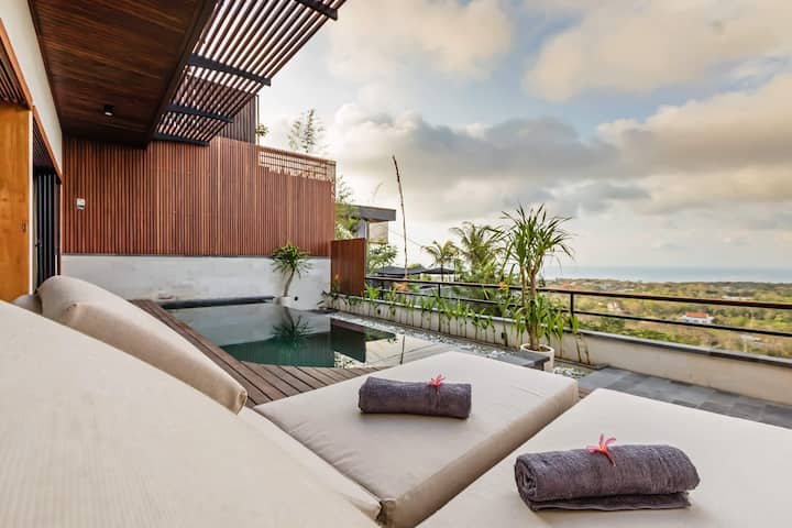 Ocean Views On The Treetops ~ November Specials - Uluwatu