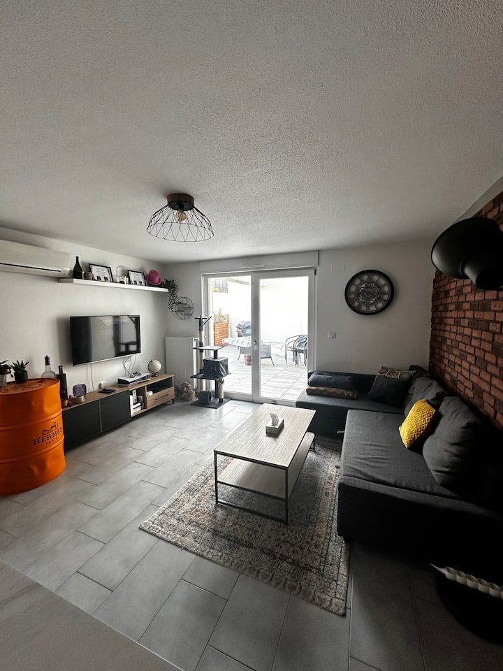 Bel Appartement 5min Du Centre Ville Avec Parking - Schiltigheim