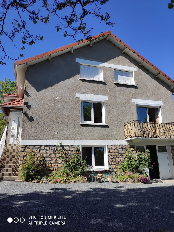 Chez Nanou - Terrasson-Lavilledieu