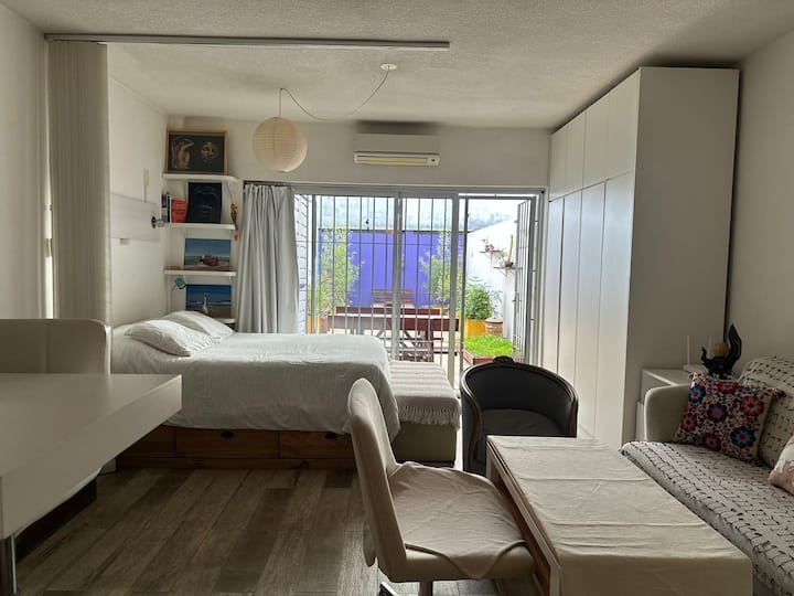 Studio Con Patio A 1 Cuadra De La Rambla - Montevideo