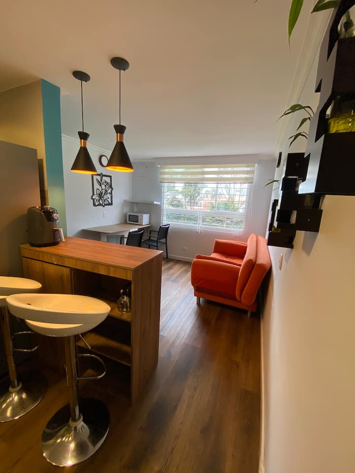 Apartment Close To The Airport And Downtown - Bogota