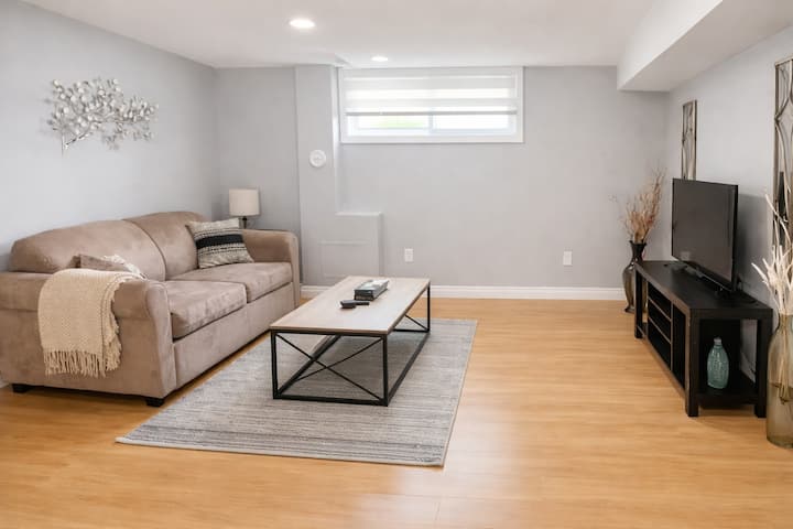 Near All Amenities | Cozy Basement Apartment - Grand Sudbury