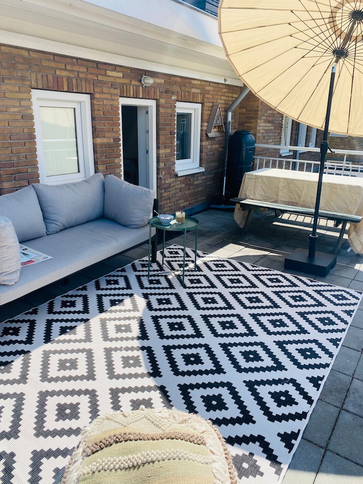 Spacious Apartment With Rooftop - Amsterdam