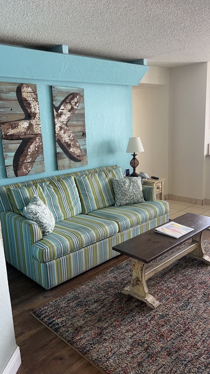 2bed/2bath Beachfront Condo - Daytona Beach, FL
