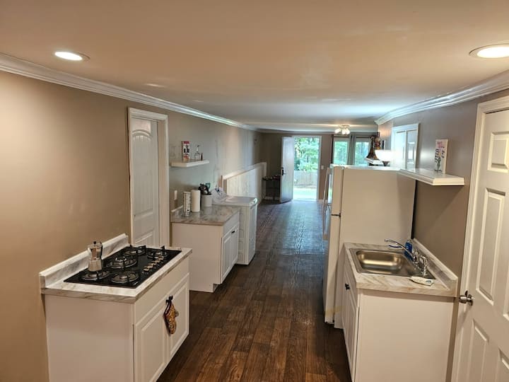 Spacious Family Escape Guesthome - Jones Lake, Dallas