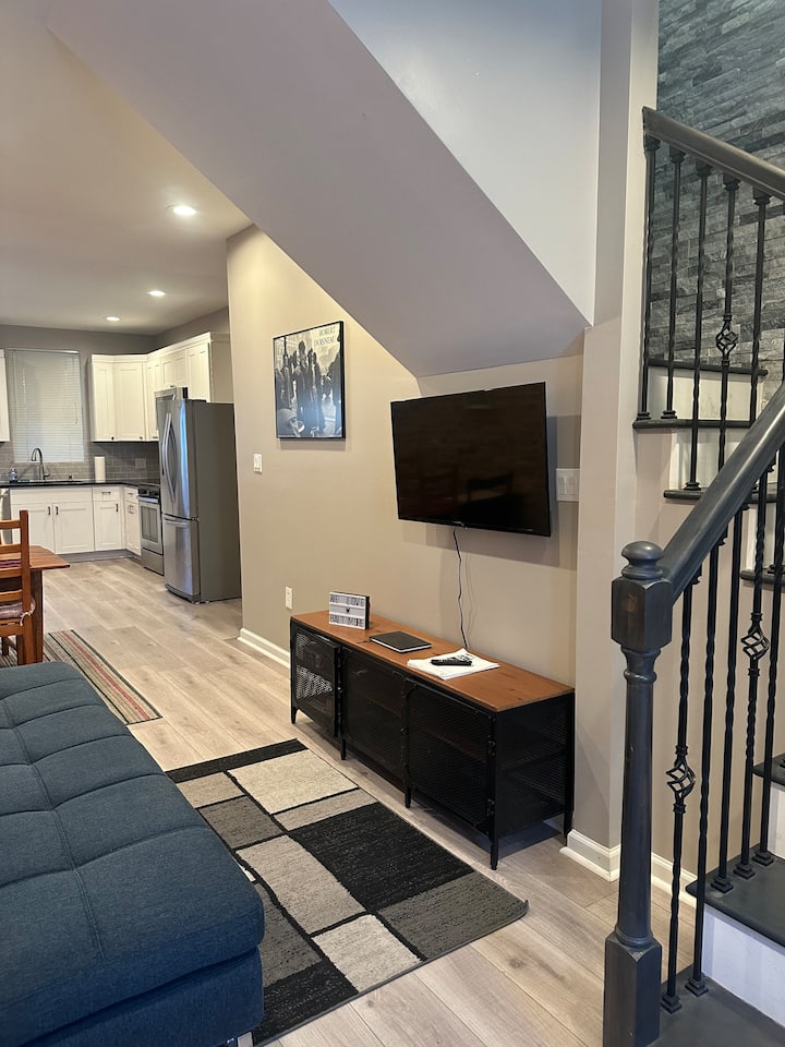 Modern 2 Bedroom In Butchers Hill - Baltimore, MD