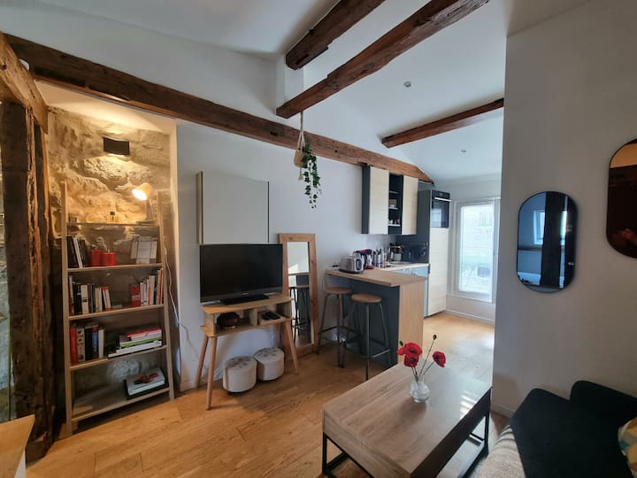 Très Beau Studio Idéalement Situé Proche Gares - Paryż