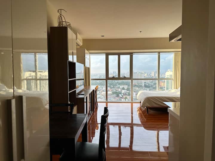 Makati Nightlife City-view Condo - 馬卡蒂