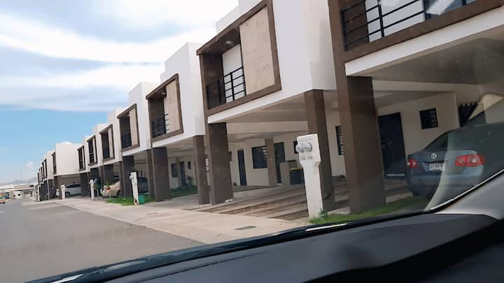 Casa Equipada En Fracc Privado - Chihuahua