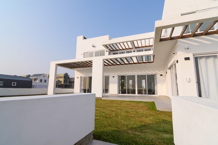 Beachfront Villa - Namibia