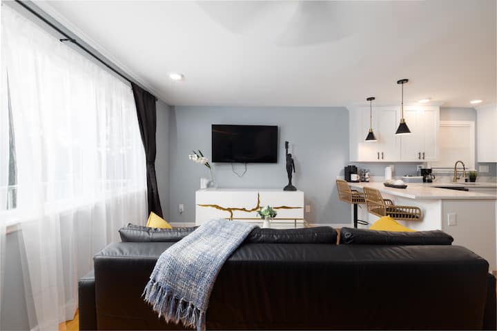 Savin Rock House - New Haven, CT