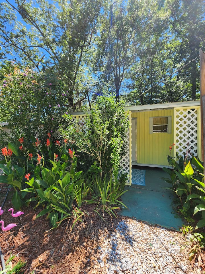 The Garden Cottage - Poverty Point Reservoir State Park