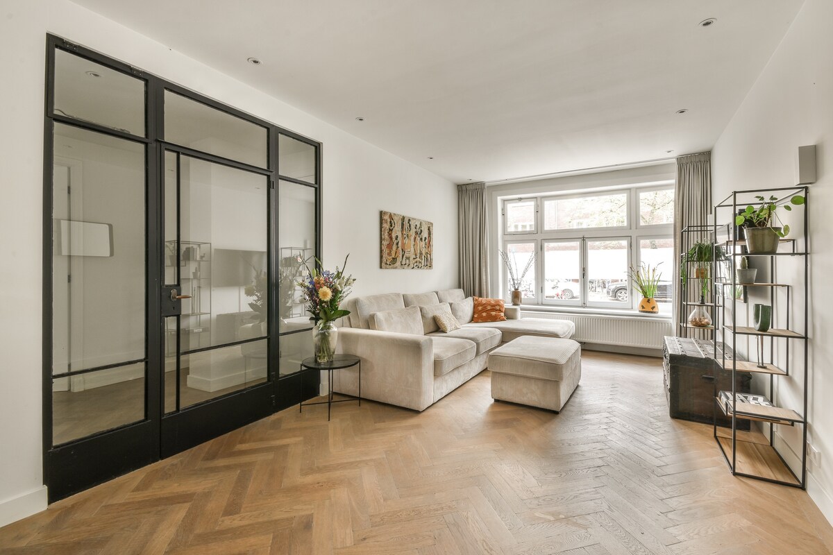 Stylish Ground Floor Apartment - Apartments for Rent in Amsterdam ...
