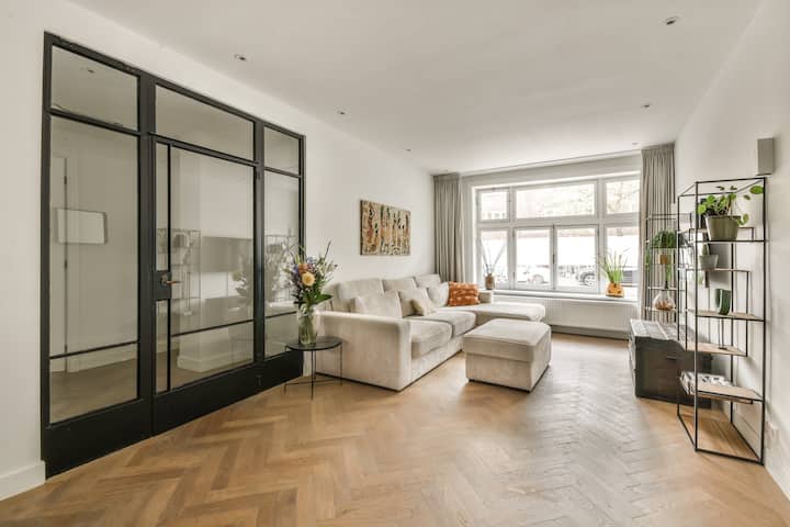 Stylish Ground Floor Apartment - Amsterdam