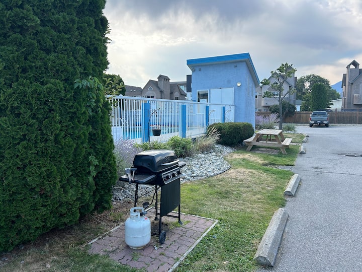 Two Bedroom Courtyard Suite - Penticton