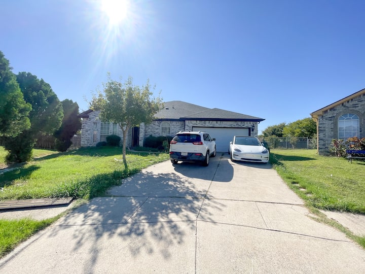 Private Room In Arlington - Arlington, TX