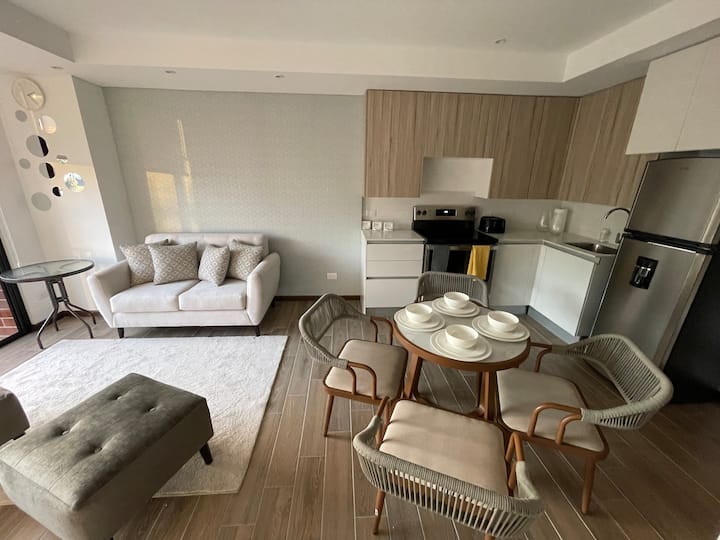 Inara Americas 2 Bedroom Apartment Near Airport - Guatemala